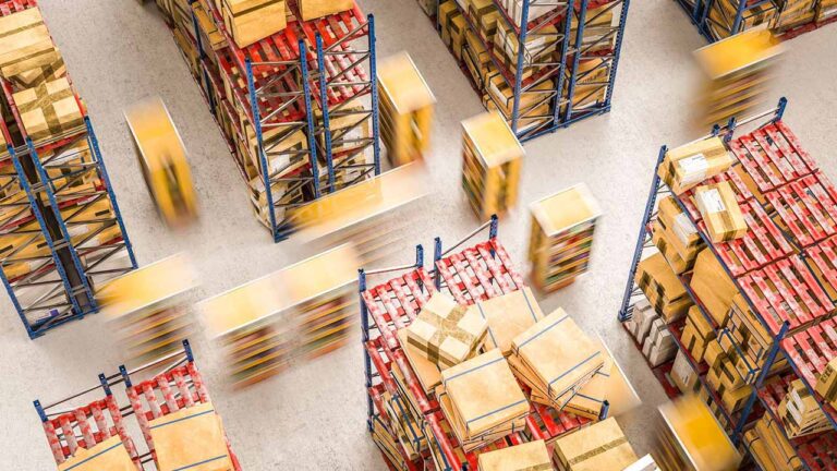 What is a warehouse control system? How WCS Helps Automate