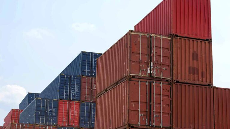 What is Devanning? A Comprehensive Guide